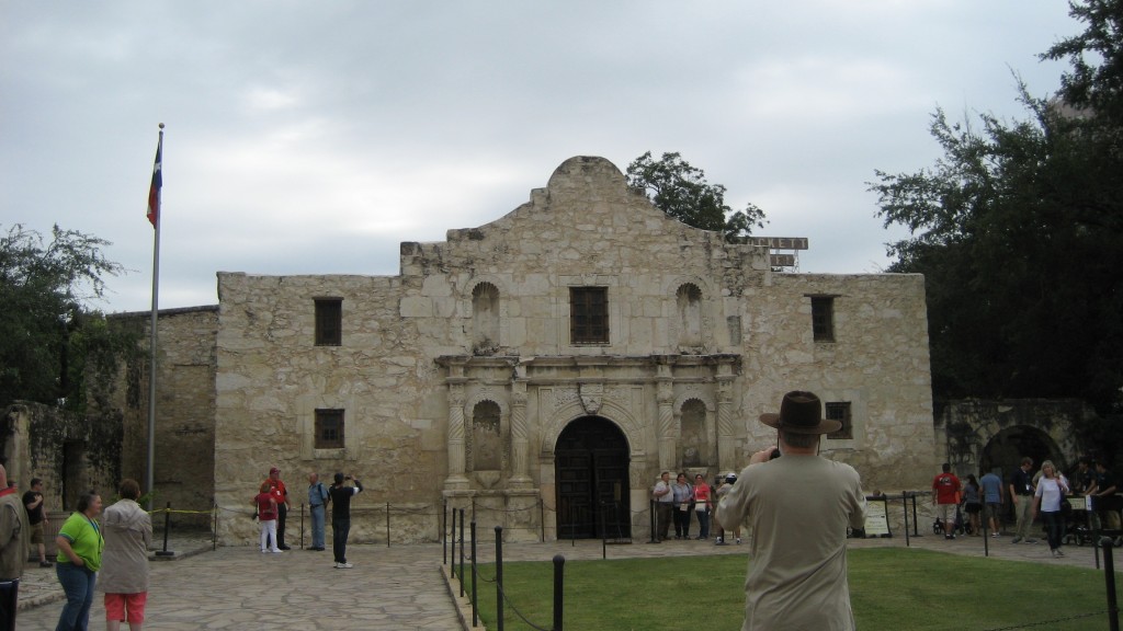 Road Trip Through History: The Alamo – History in the Margins